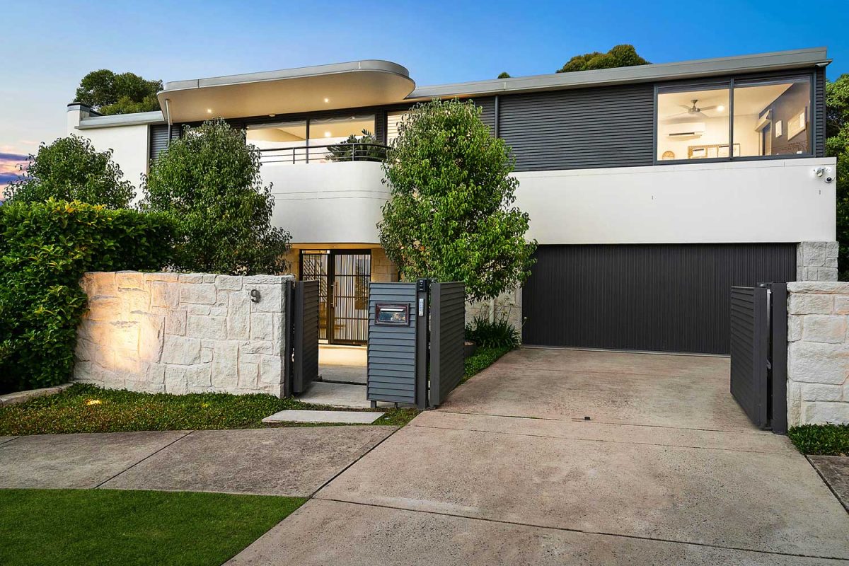 House of the Week: See inside this idyllic Georges Heights designer ...