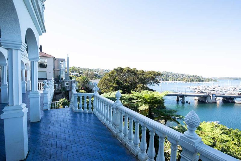 Is this Sydney’s most mind-blowing rental? See inside Seaforth’s iconic ...