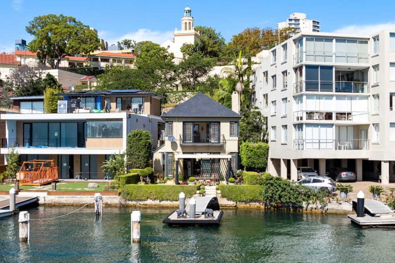 This Kirribilli trophy home with sweeping views and private jetty is ...